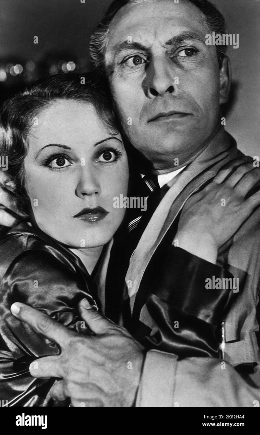 Fay Wray & Lionel Atwill Film: Doctor X (USA 1932) Characters: Joanne ...