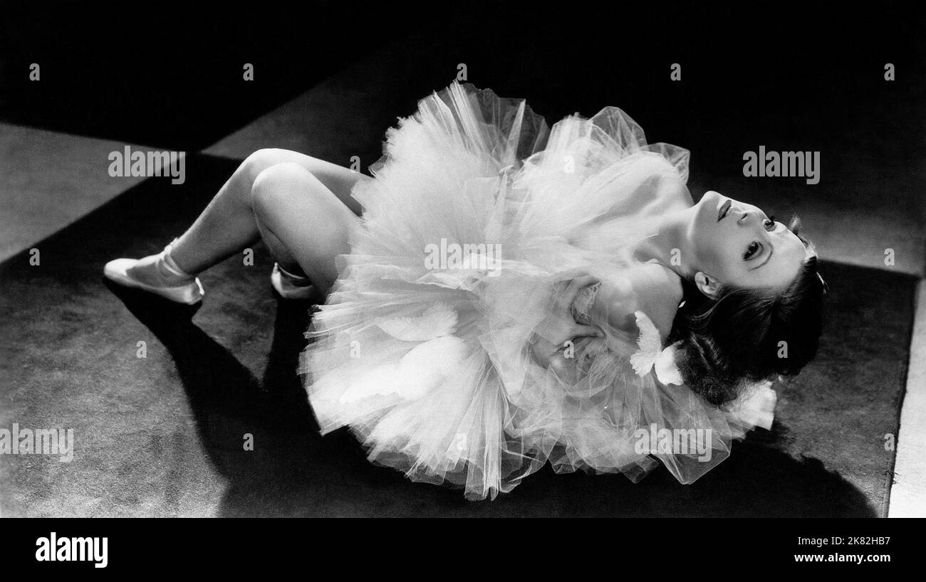 Greta Garbo Film Grand Hotel (USA 1932) Characters: Grusinskaya - the ...