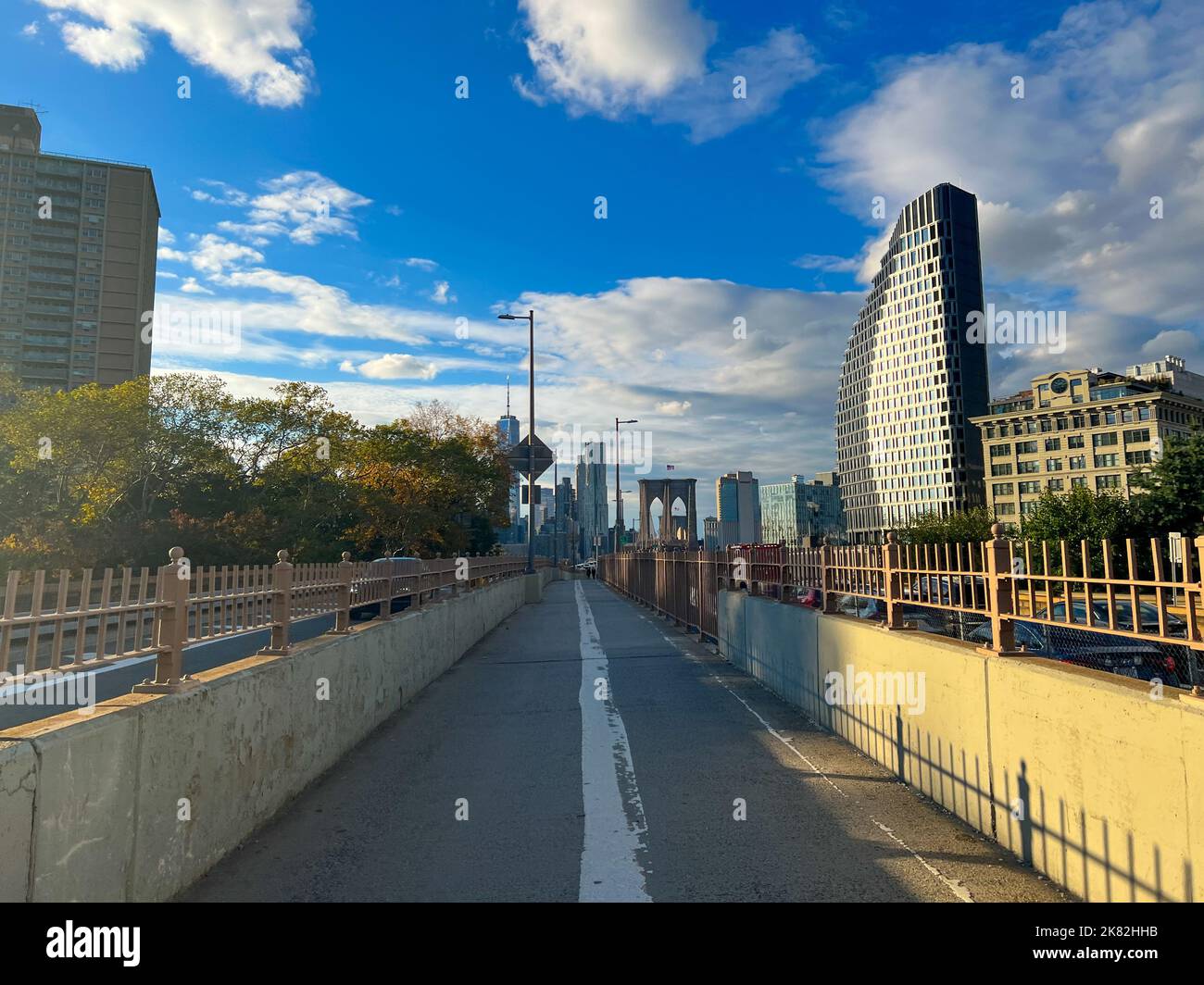 New York, NY, USA. 19th Oct, 2022. Brooklyn Bridge is seen in New York ...