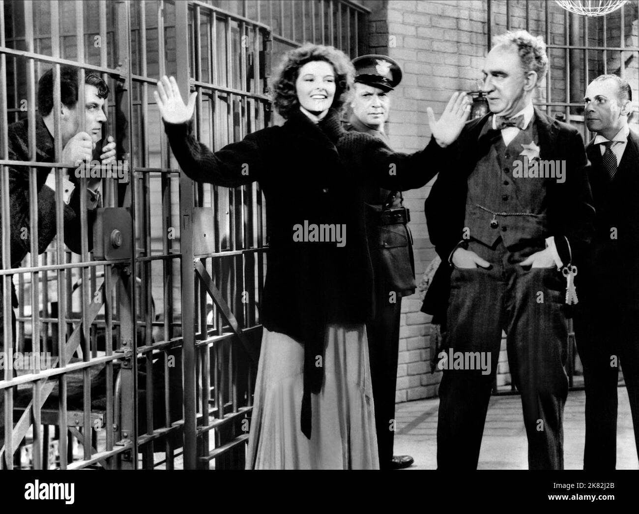 Cary Grant & Katharine Hepburn Film Bringing Up Baby (1938) Characters ...