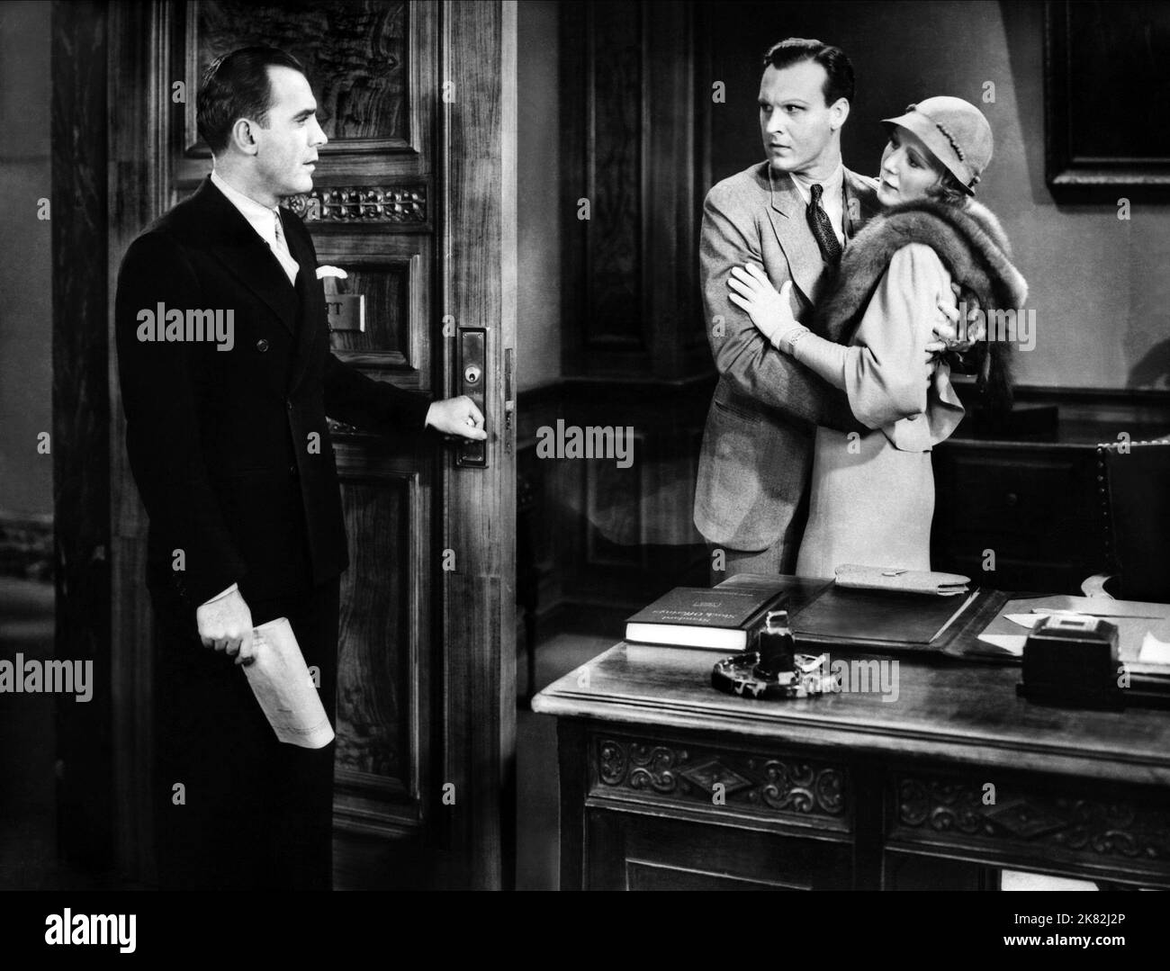 Pat O'Brien, Gavin Gordon & Kay Johnson Film American Madness (1932 ...