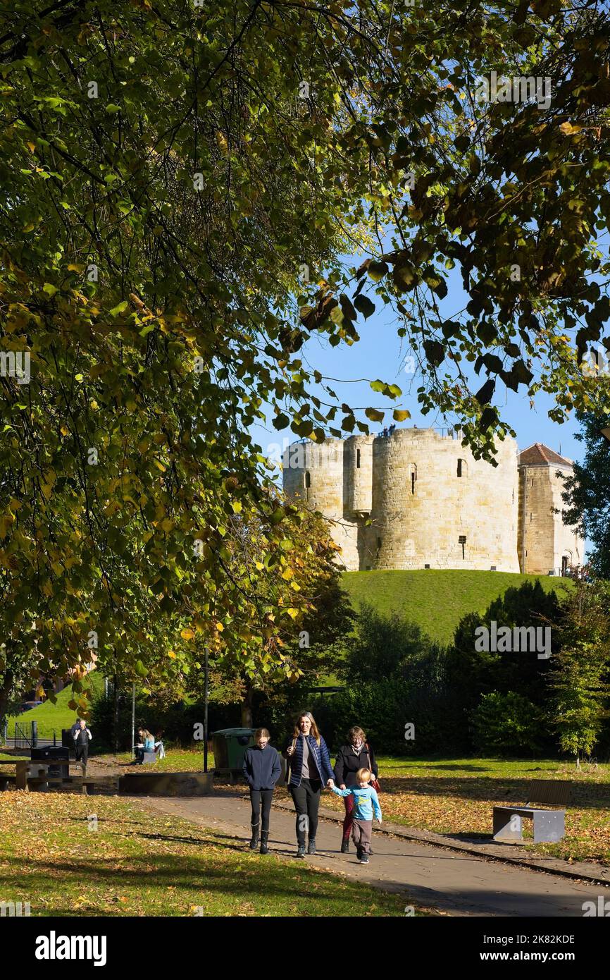 Medieval family tree hi-res stock photography and images - Alamy