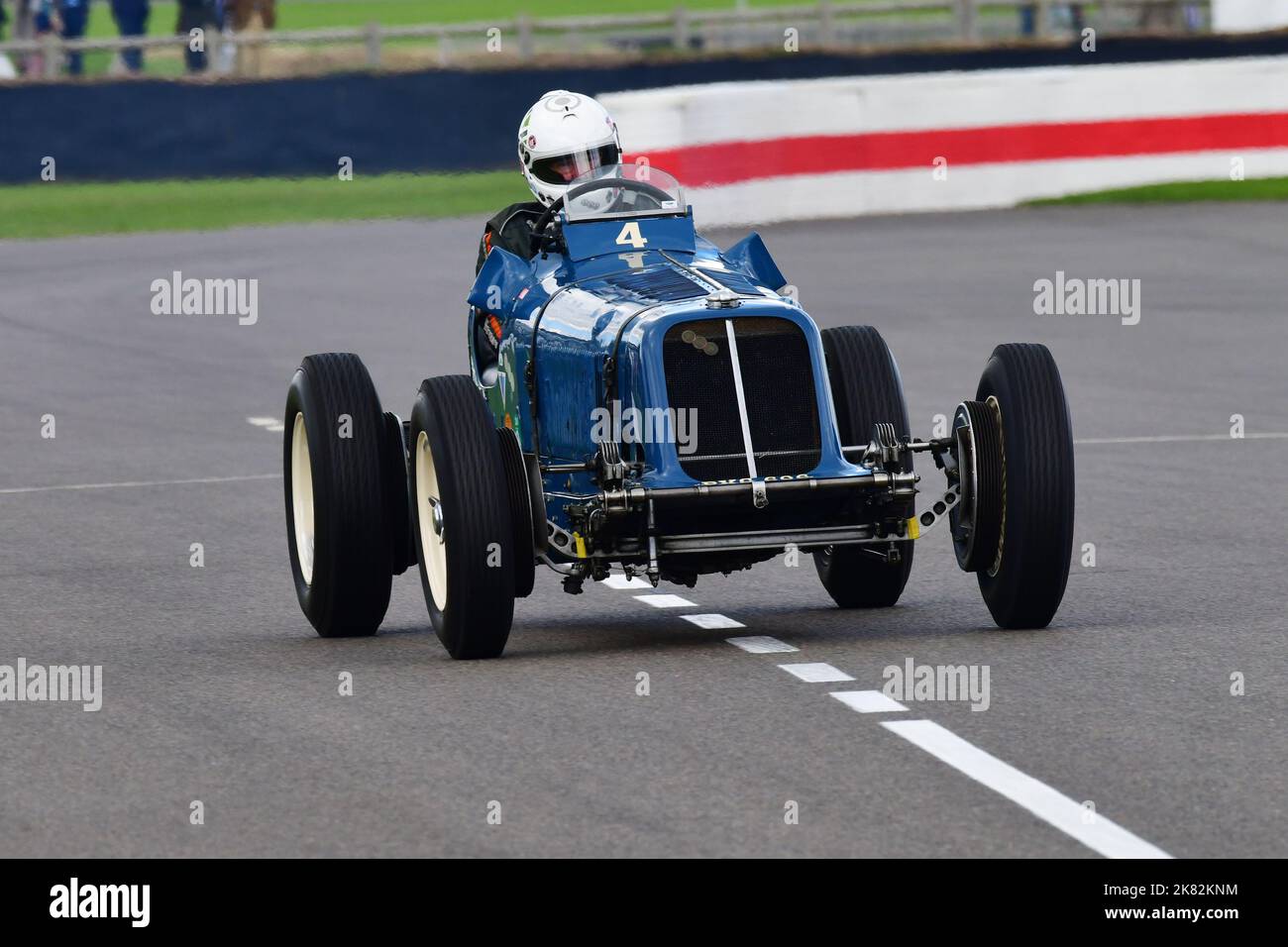 Nicholas Topliss, ERA A-Type R4A, Goodwood Trophy, a twenty minute race ...