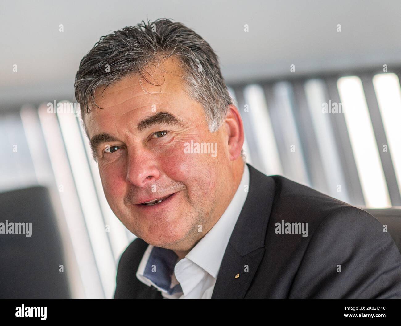 Matching principle hi-res stock photography and images - Alamy