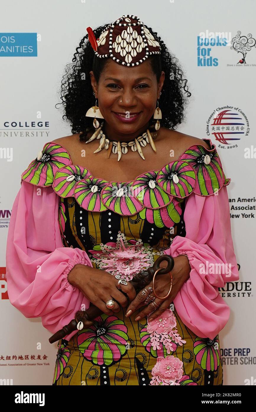 HM Queen Diambi Kabatusuila Tshiyoyo Muata of Congo attending the UK ...