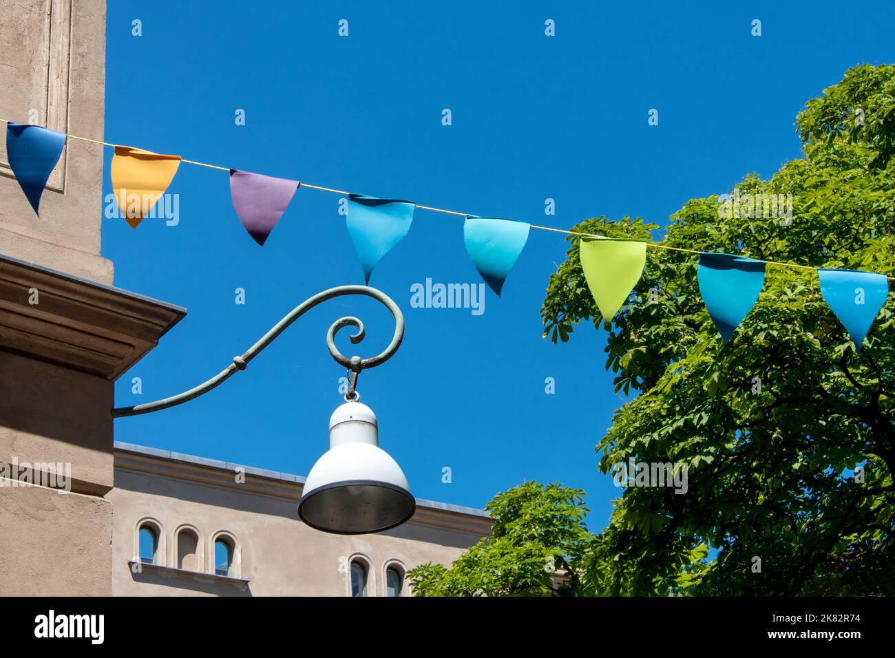 Mexico flags bunting hi-res stock photography and images - Alamy