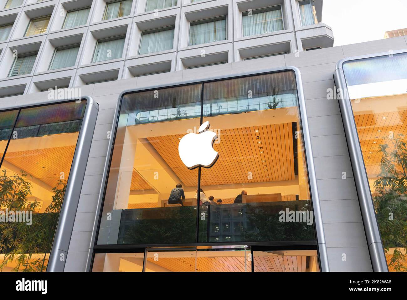 (10/20/2022) Apple logo seen above the entrance of the Apple store in ...