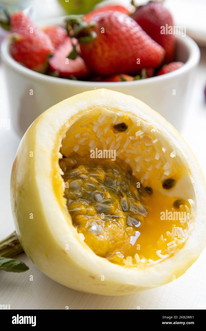 Open passion fruit hi-res stock photography and images - Alamy