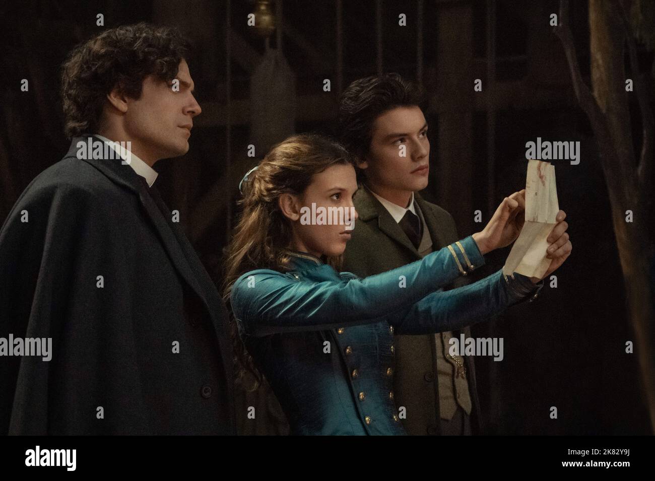 Louis partridge enola holmes hi-res stock photography and images - Alamy