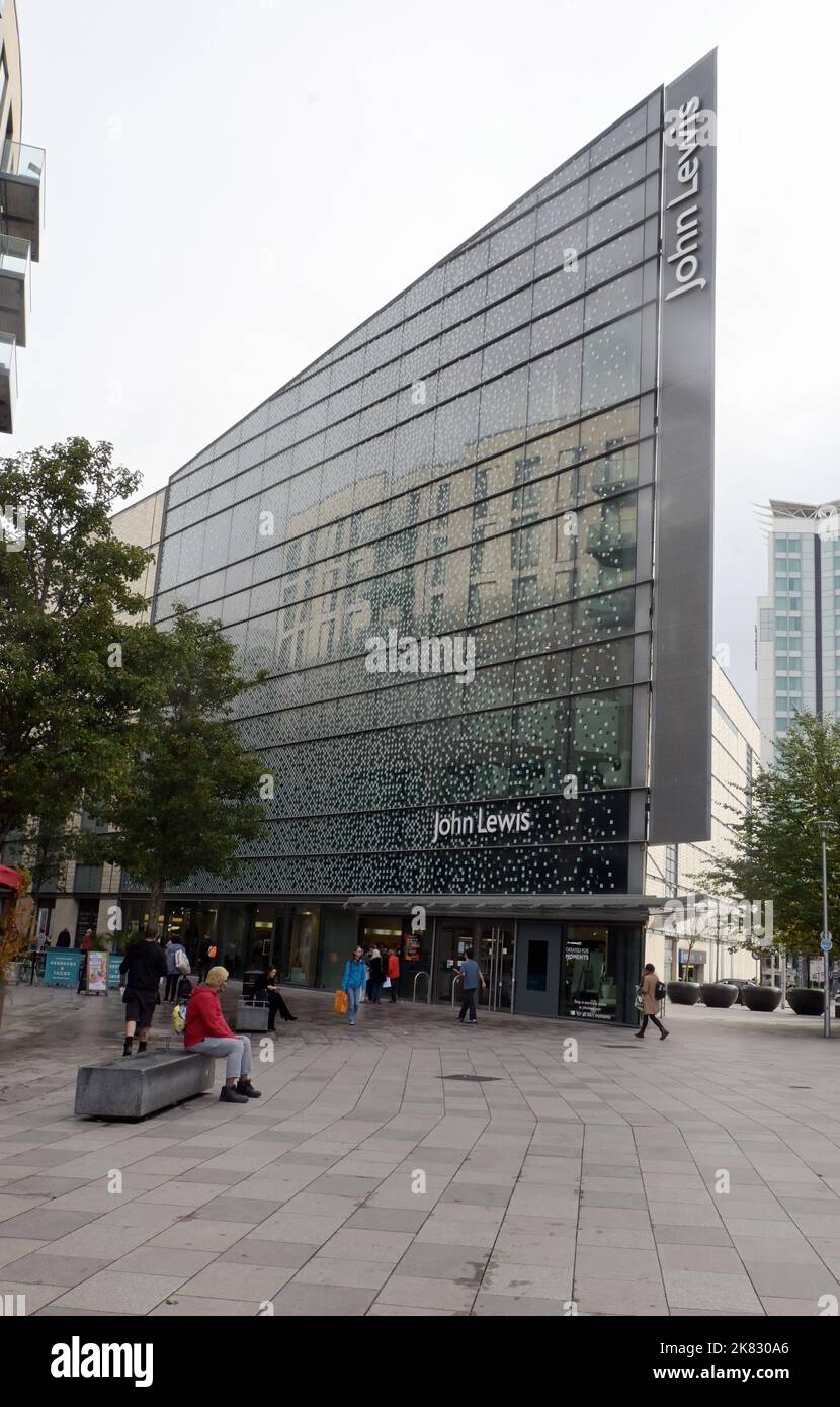 Shops and restaurants in Cardiff city centre. The John Lewis Store ...