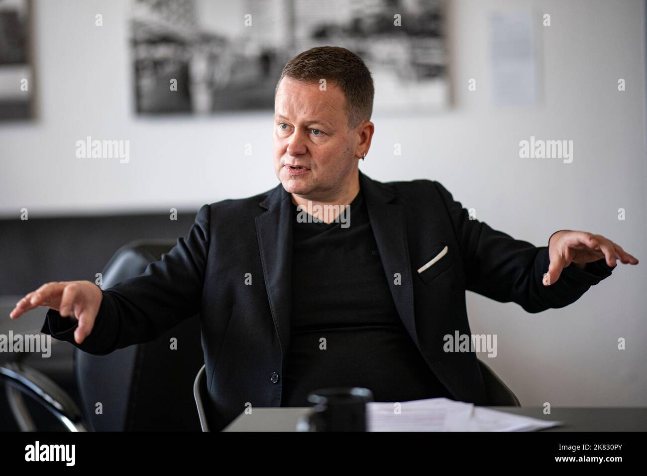 PRODUCTION - 10 June 2022, Berlin: Klaus Lederer (Die Linke), Berlin ...