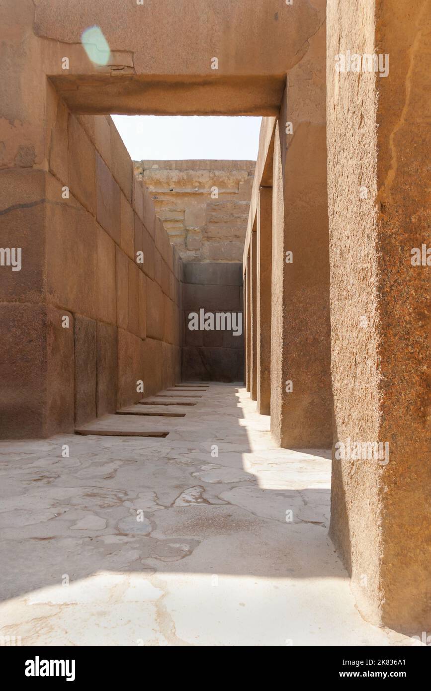 Beige stone walls of corridor near the Great Pyramid of Giza, Egypt ...