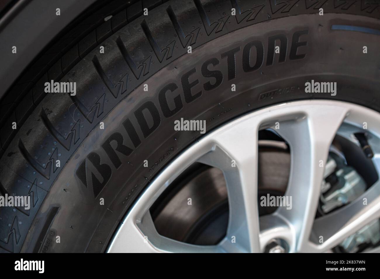 Bridgestone emblem hi-res stock photography and images - Alamy