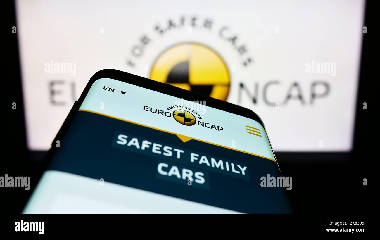 European new car assessment programme hi-res stock photography and ...