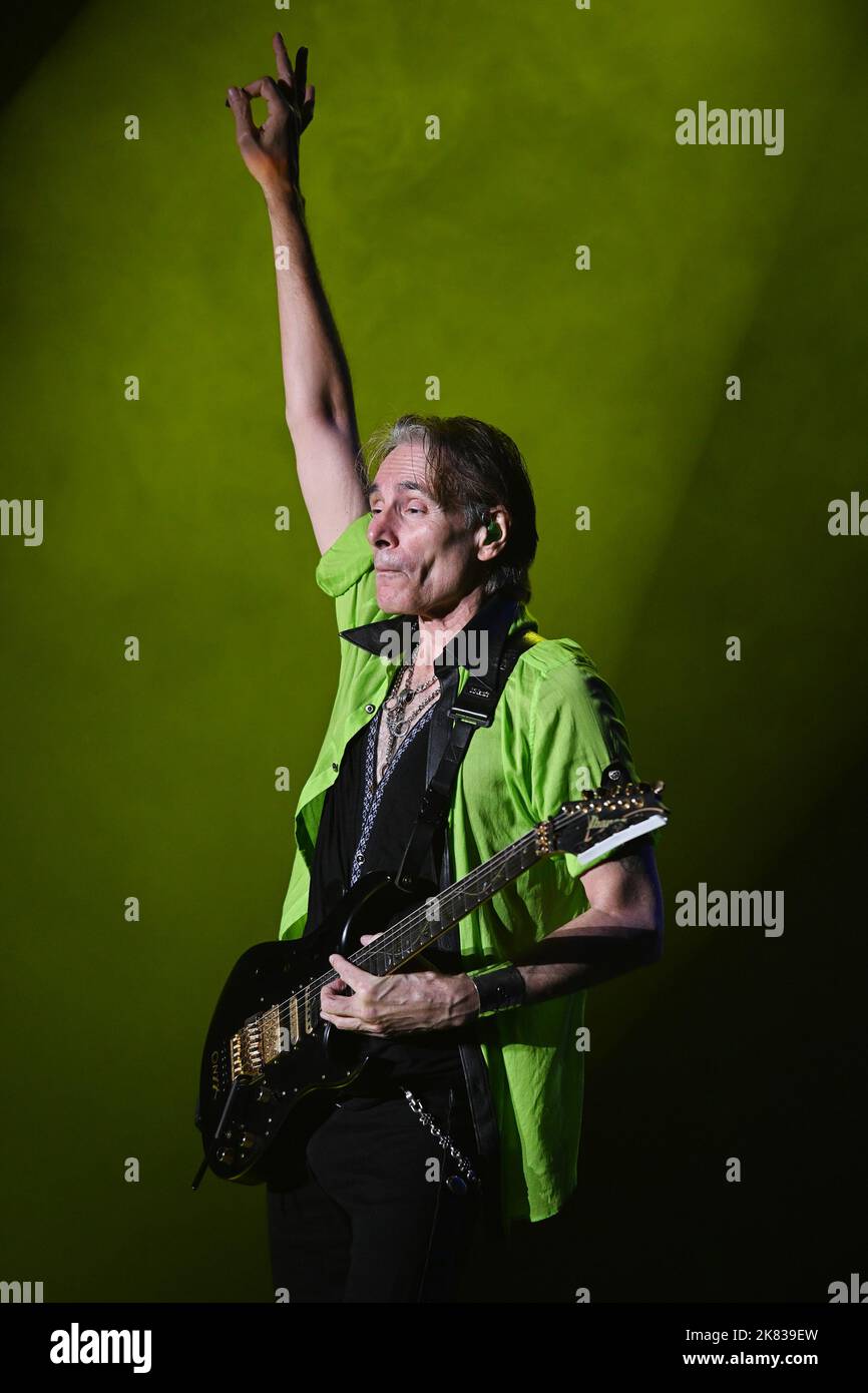 FORT LAUDERDALE, FL - OCTOBER 19: Steve Vai performs during the ...