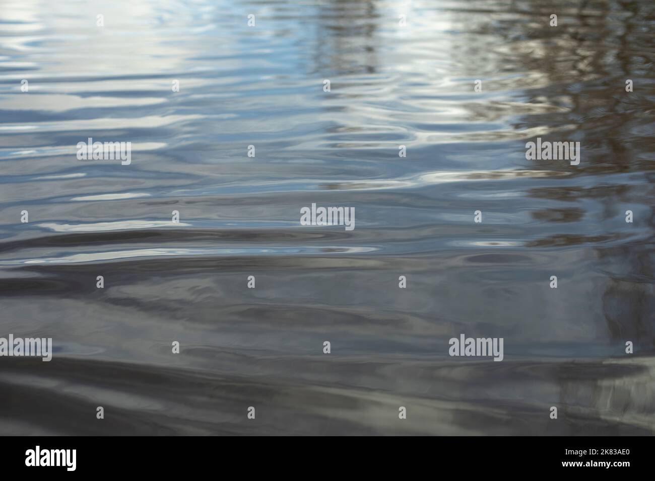 Car frozen pond hi-res stock photography and images - Alamy