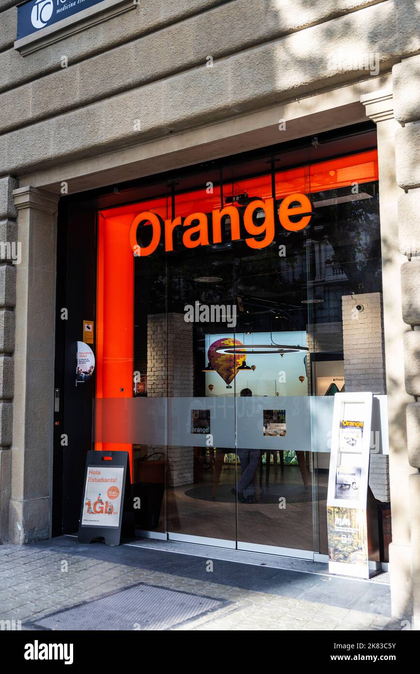 Orange mobile shop logo hi-res stock photography and images - Alamy