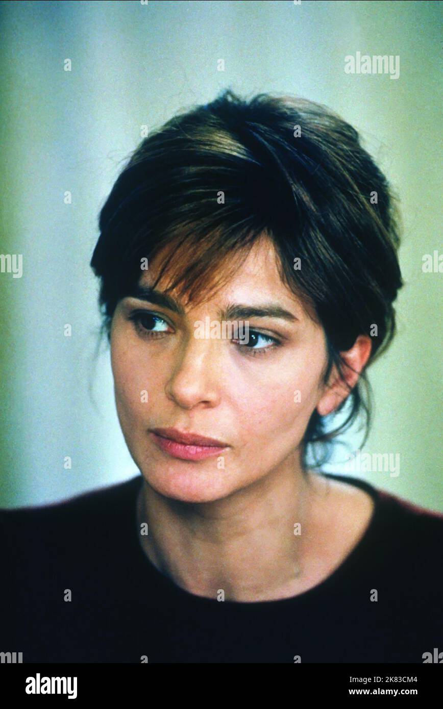 Laura Morante Film: The Son'S Room; La Stanza Del Figlio (La stanza del figlio) Characters ...