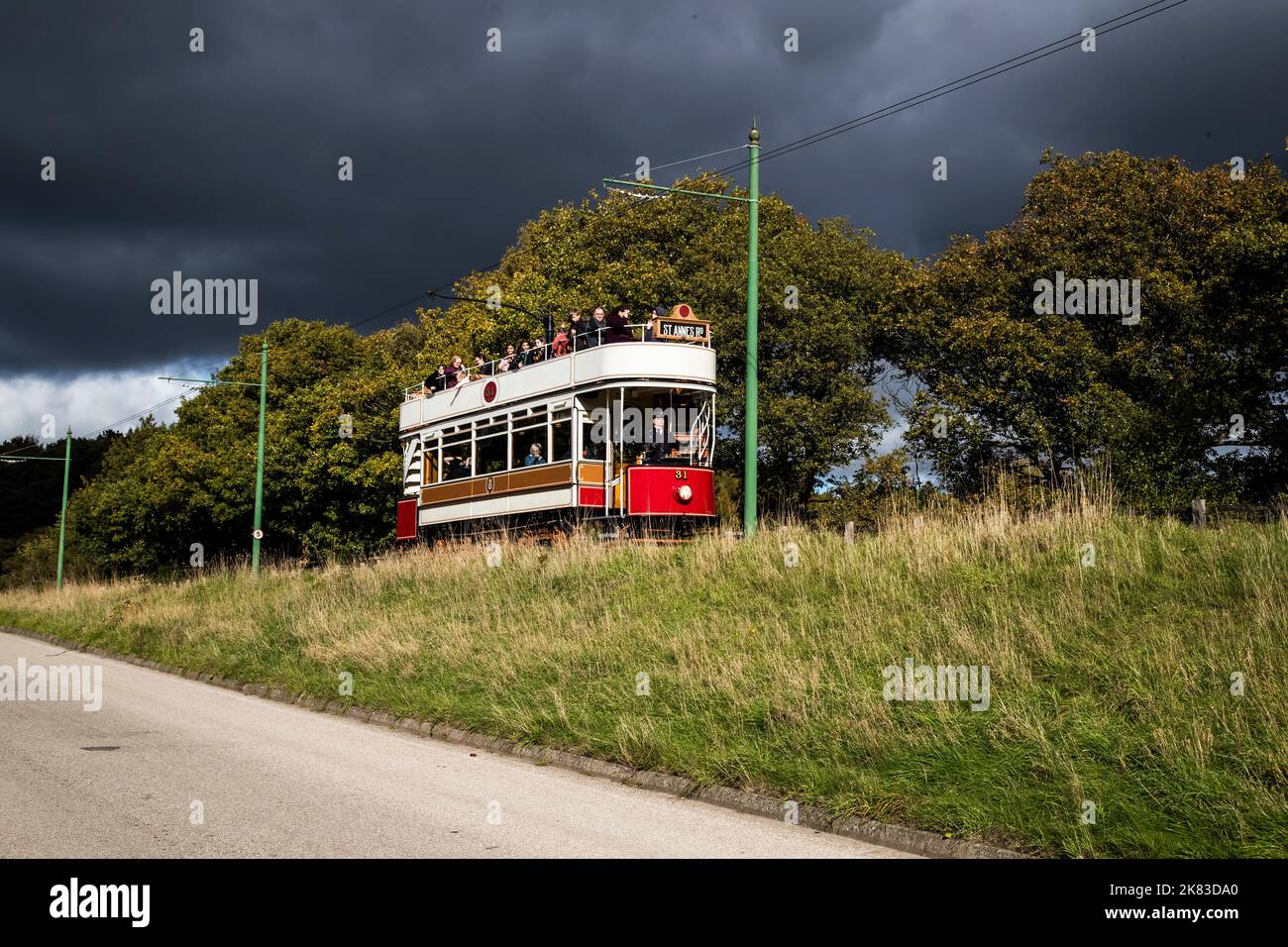 Open top tram built 1901 hi-res stock photography and images - Alamy