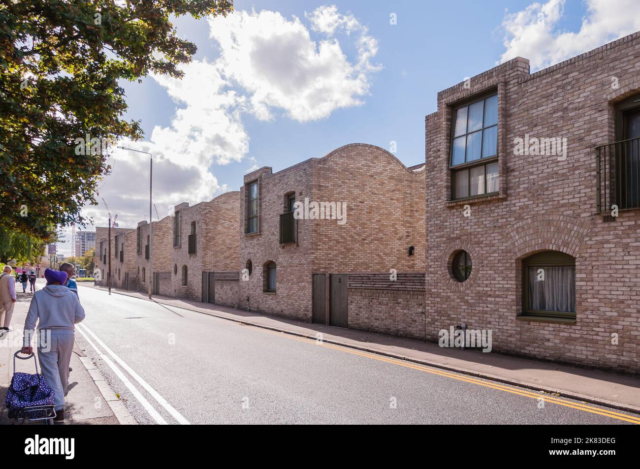 Dagenham street hi-res stock photography and images - Alamy