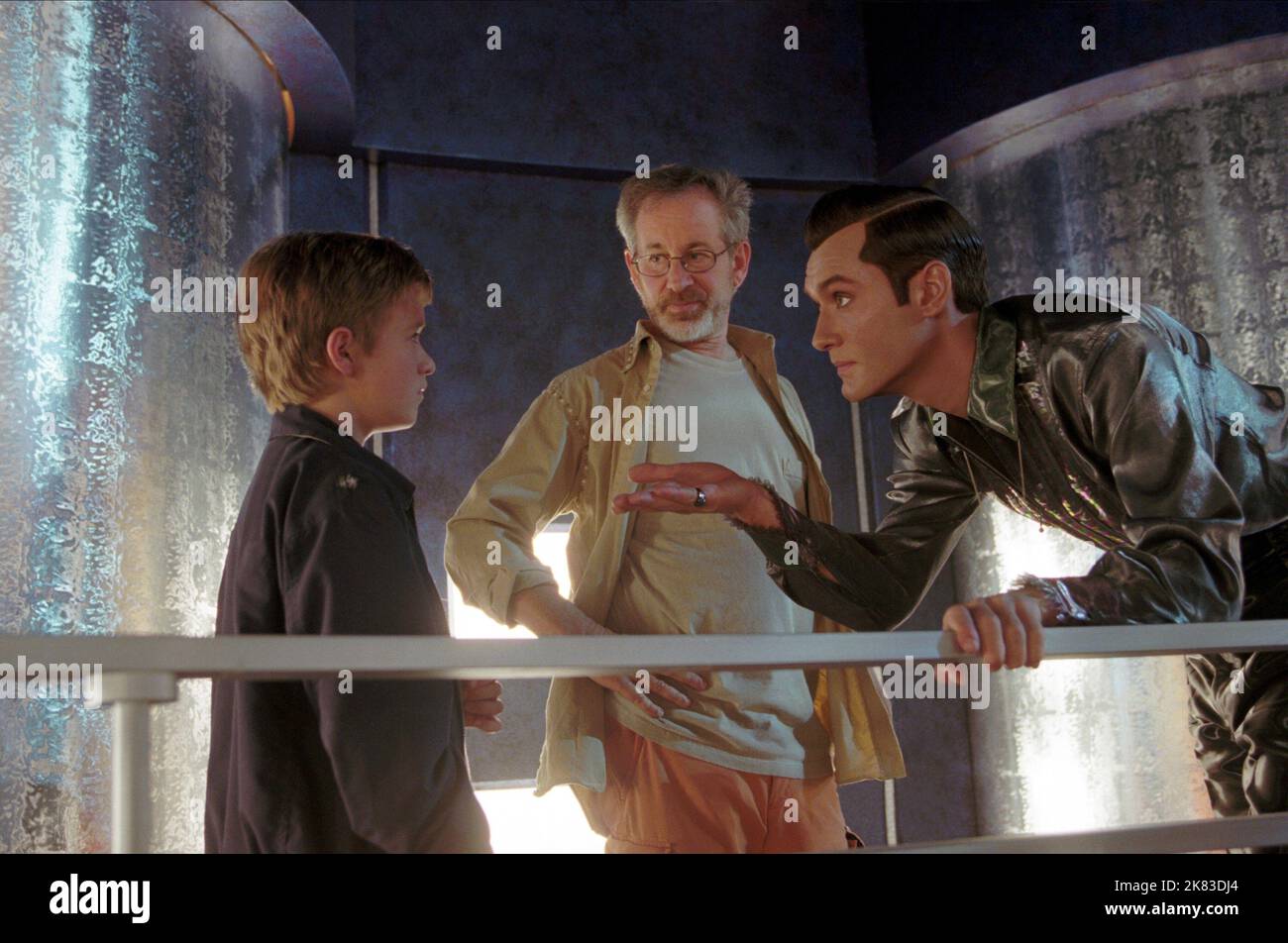 Haley Joel Osment, Steven Spielberg & Jude Law Film: A.I. Artificial ...
