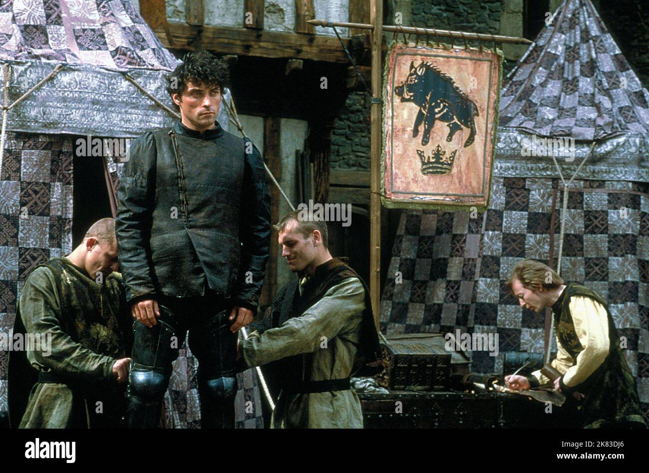 Rufus Sewell Film: A Knight'S Tale (USA 2001) Characters: Count Adhemar ...