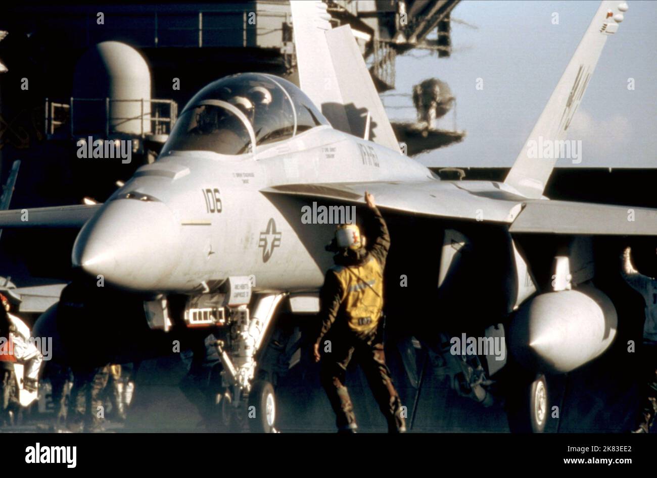 F/A-18 Fighter Jet Film: Behind Enemy Lines (USA 2001) 17 November 2001 ...