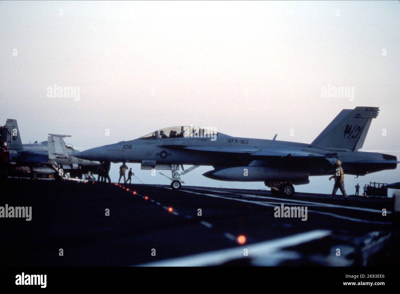 F/A-18 Fighter Jet Film: Behind Enemy Lines (USA 2001) 17 November 2001 ...