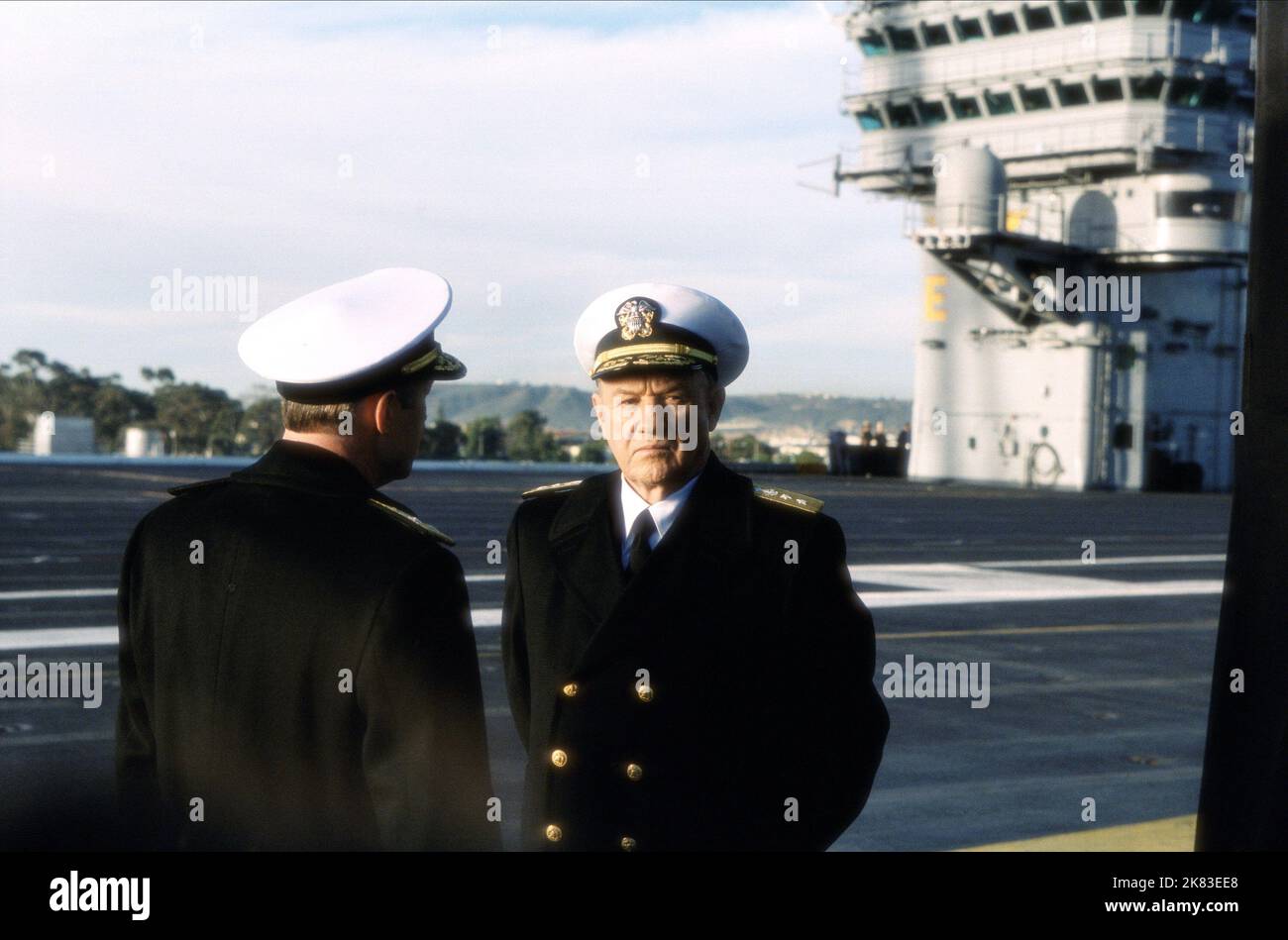 Joaquim De Almeida & Gene Hackman Film: Behind Enemy Lines (USA 2001 ...