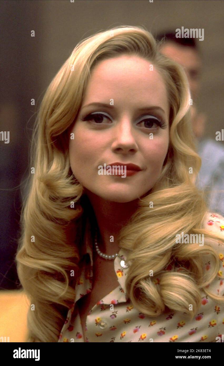 Marley Shelton Film: Bubble Boy (2001) Characters: Chloe Director ...