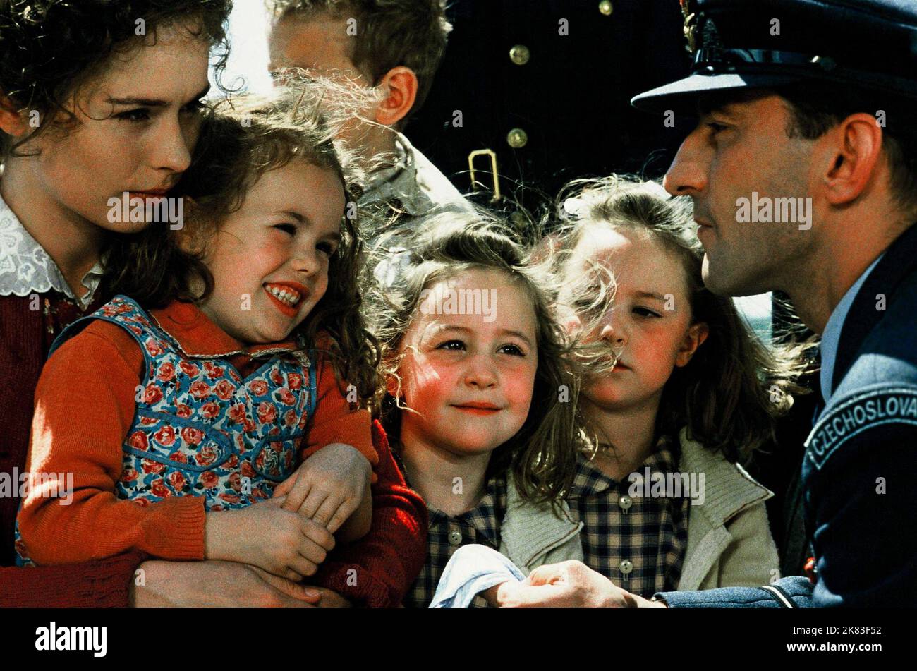 Tara Fitzgerald, Ondrej Vetchy & Children Film: Dark Blue World (2001 ...