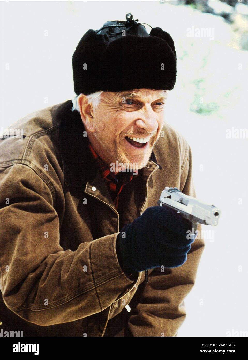 Leslie Nielsen Film: Kevin Of The North; Chilly Dogs (2001) Characters ...