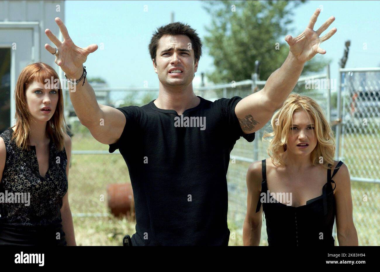 Lauren Lee Smith, Victor Webster & Victoria Pratt Television: Mutant X ...