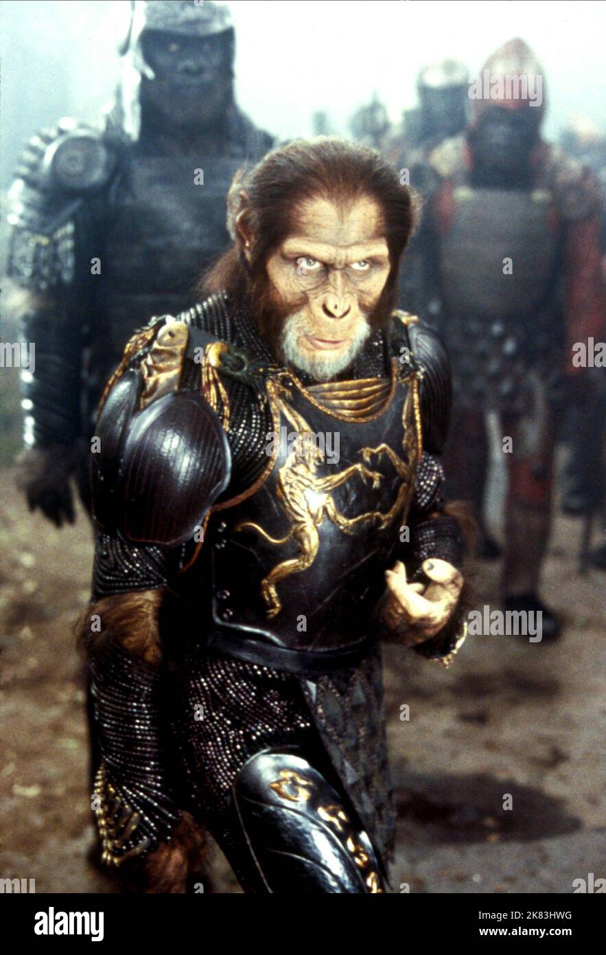 Planet of the apes 2001 thade hi-res stock photography and images - Alamy
