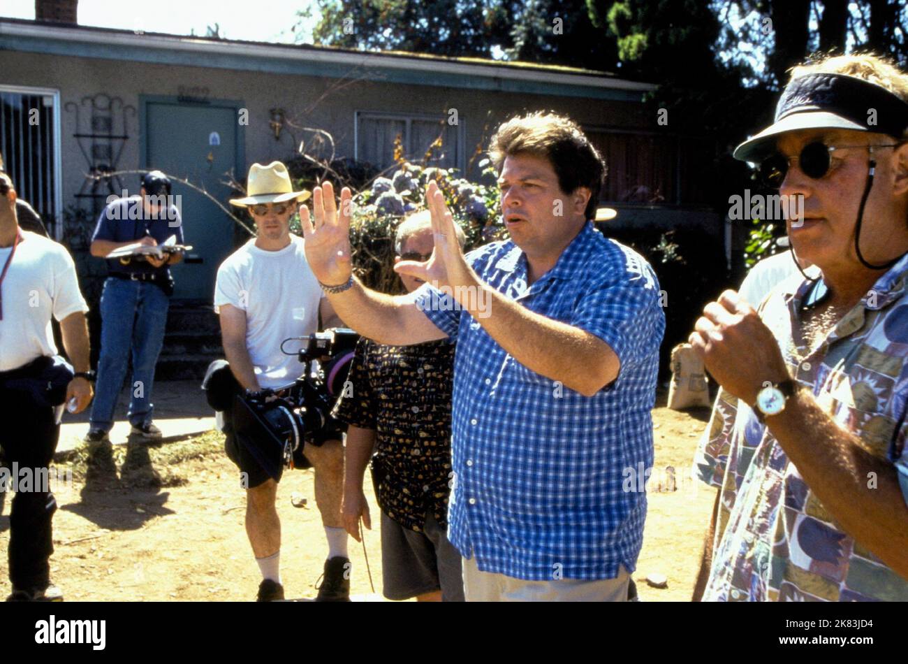 John Whitesell Film: See Spot Run (2001) 01 February 2001 **WARNING ...