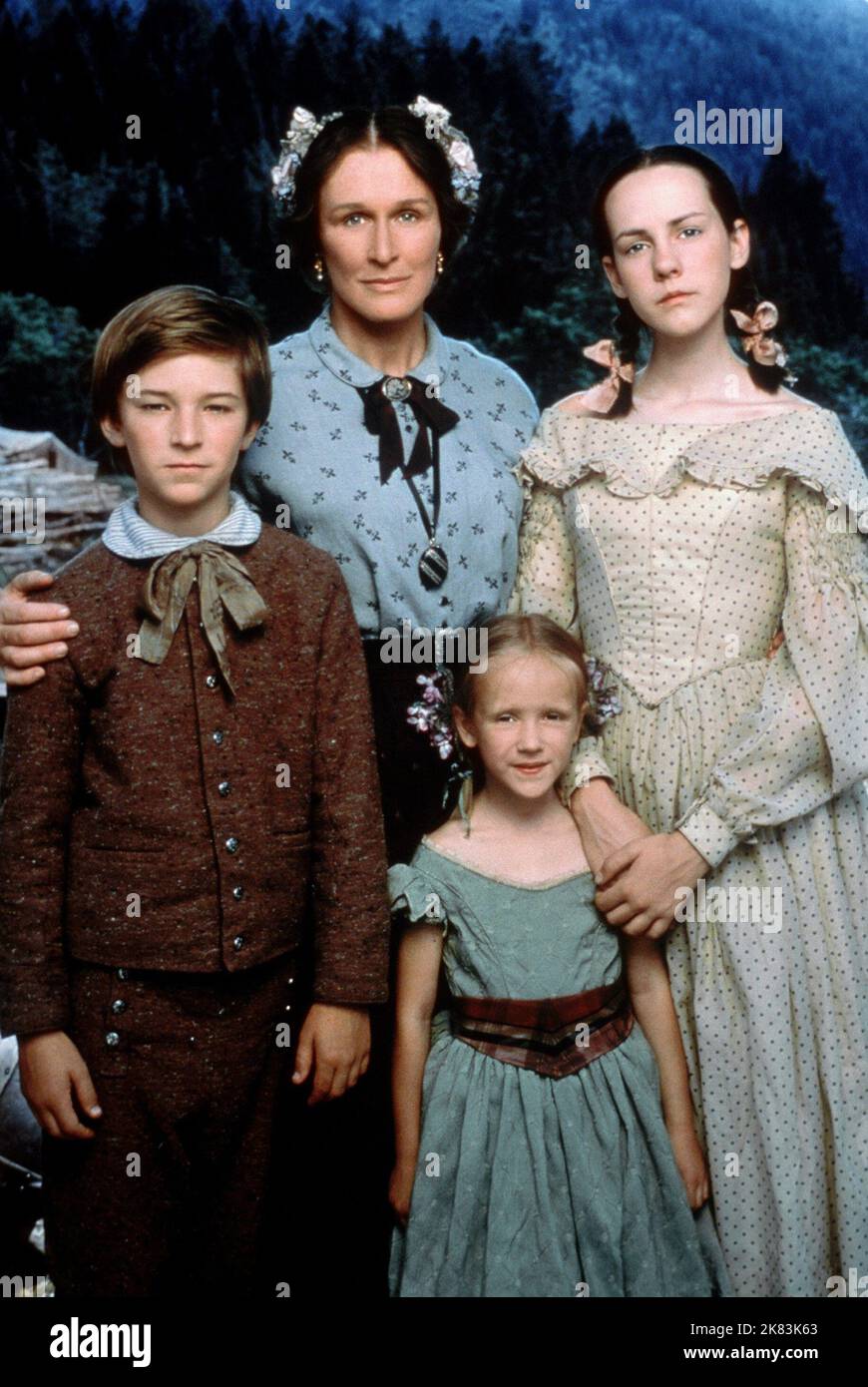 Michael Welch, Glenn Close, Celeste Leary & Jena Malone Film: The ...