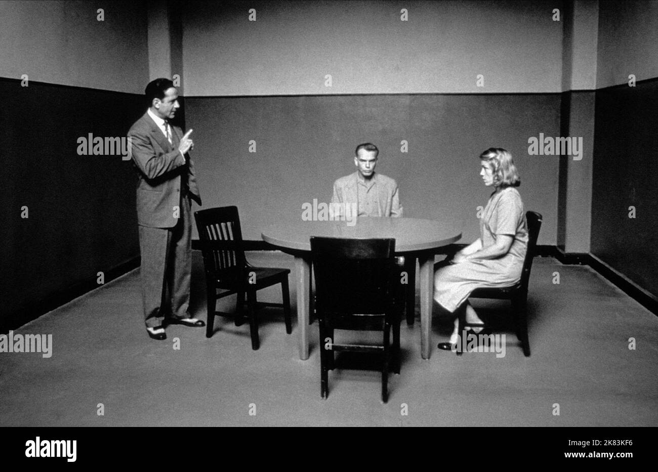 Tony Shalhoub, Billy Bob Thornton & Frances Mcdormand Film: The Man Who ...