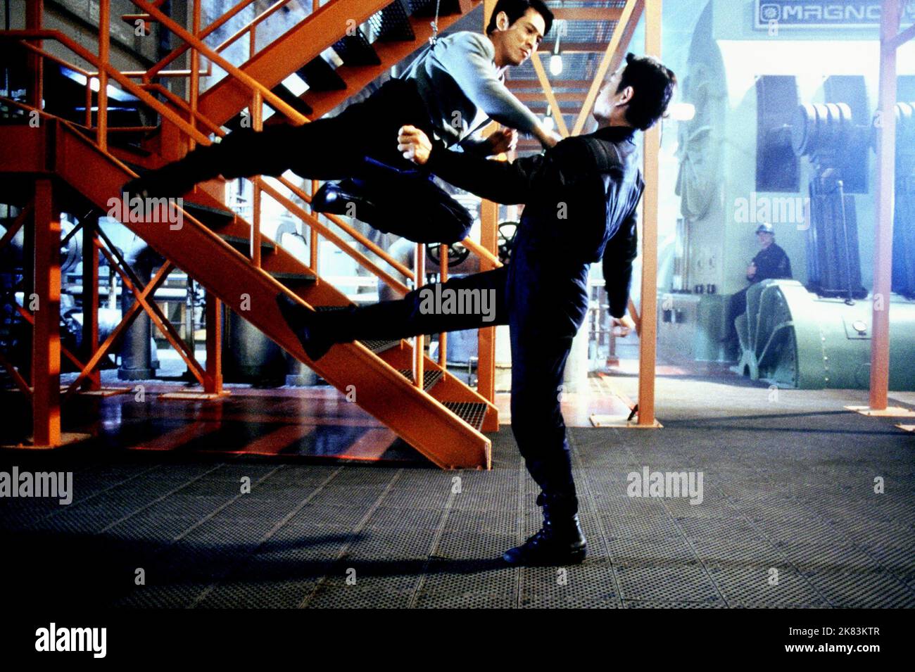 Jet Li Film: The One (USA 2001) Characters: Gabe Law Director: James ...