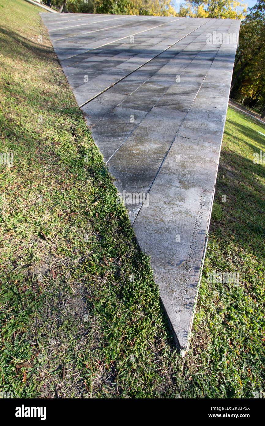 Pyramid shaped monument in Kerepesi Cemetery Budapest Hungary Stock ...
