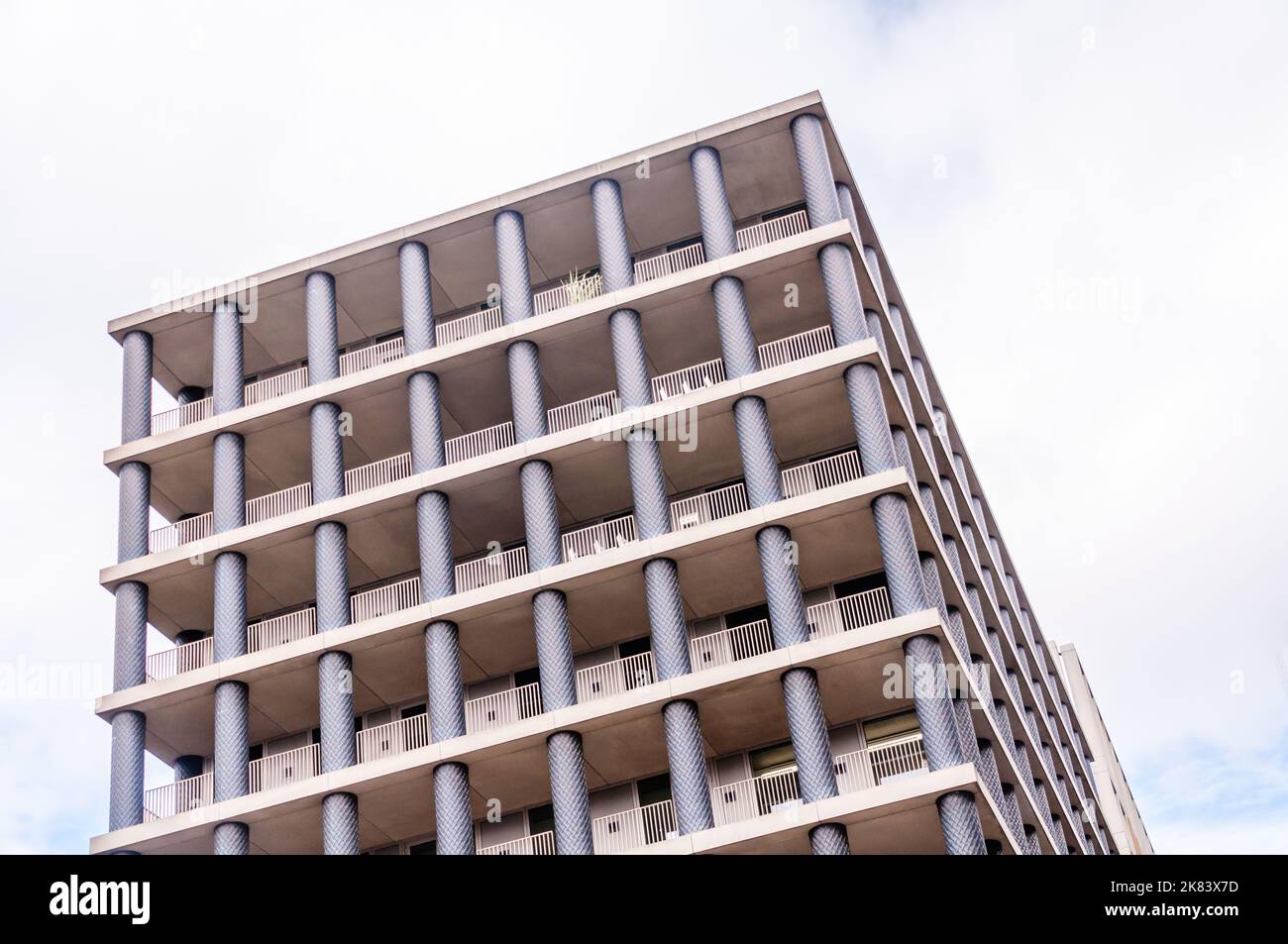 Pancras Square Square building of interesting architectural design ...
