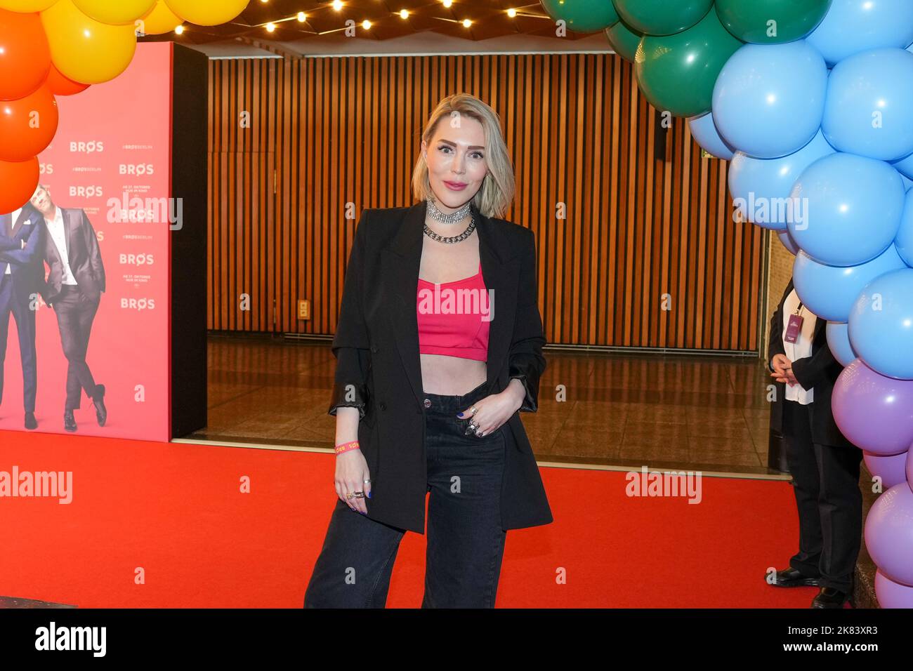 20 September 2022, Berlin: Singer Alexa Feser comes to the German ...