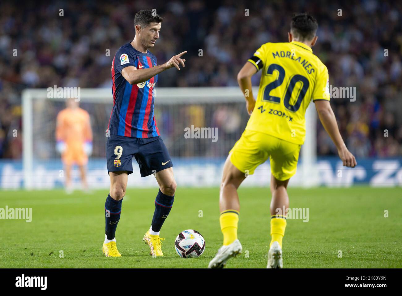 Robert lewandowski barcelona villarreal hi-res stock photography and ...