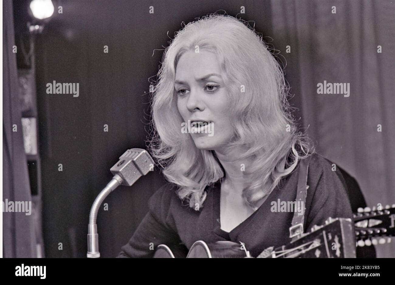 Jackie deshannon 1964 hi-res stock photography and images - Alamy