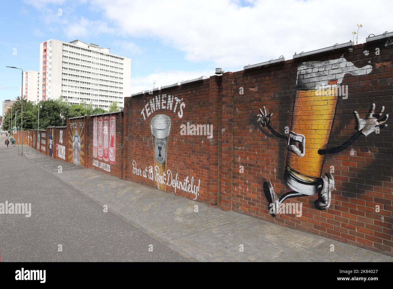 Tennents mural on exterior wall of Tennent Caledonian Breweries by Smug ...