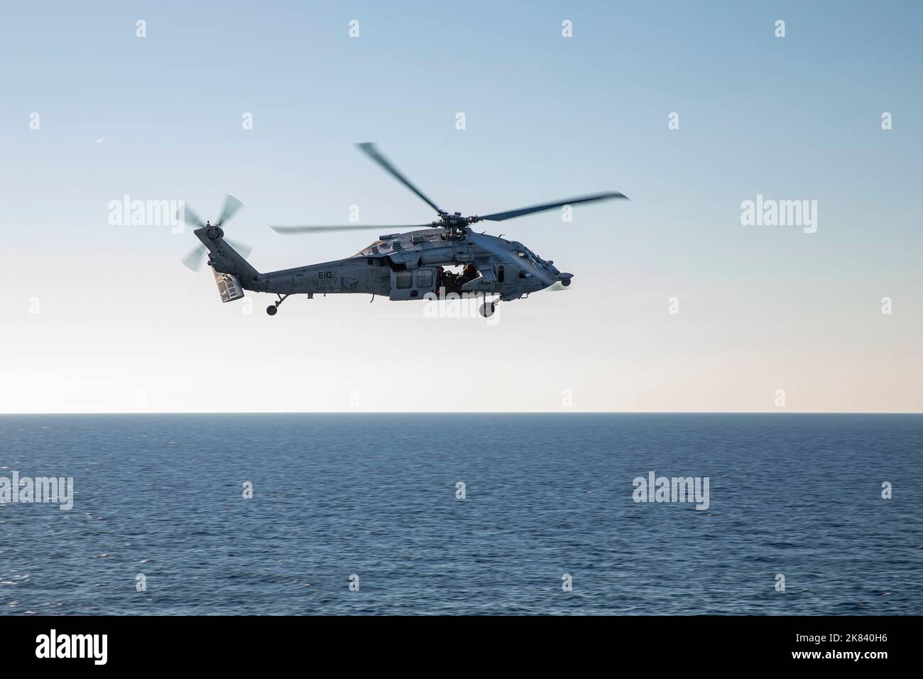 221020-N-MW880-1033 ADRIATIC SEA (Oct. 20, 2022) An MH-60S Knighthawk ...