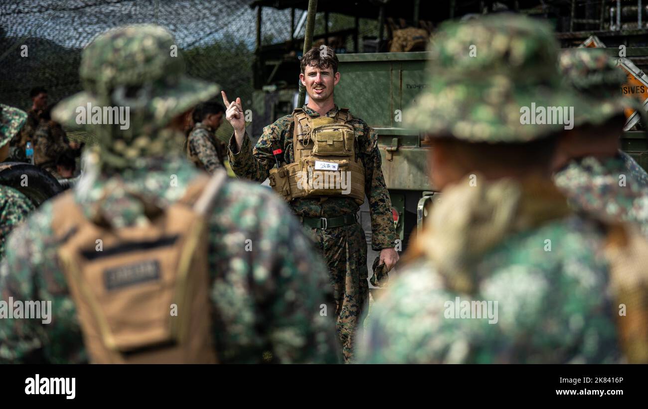 M777 howitzer section chief hi-res stock photography and images - Alamy