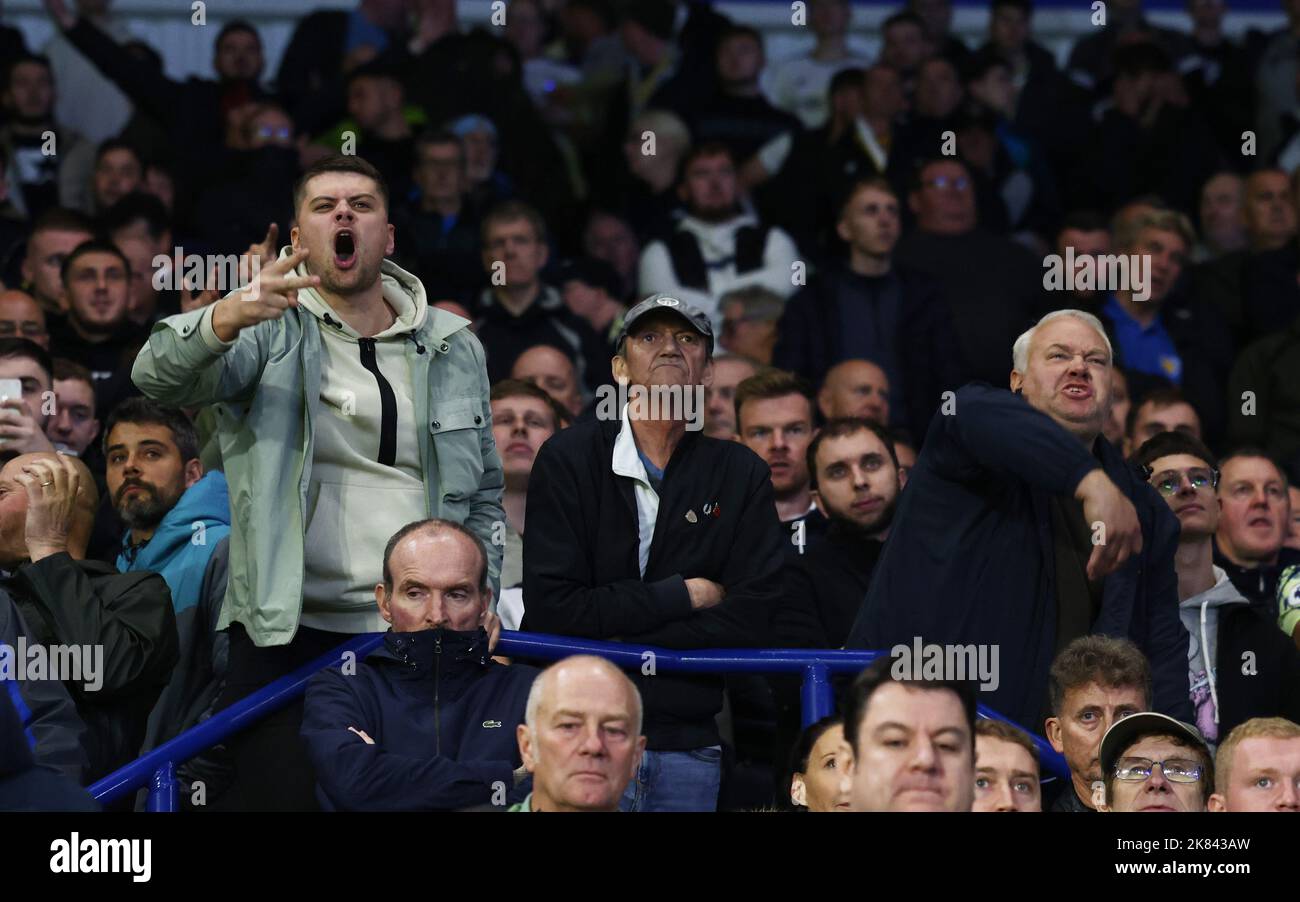 Leicester leeds hi-res stock photography and images - Alamy