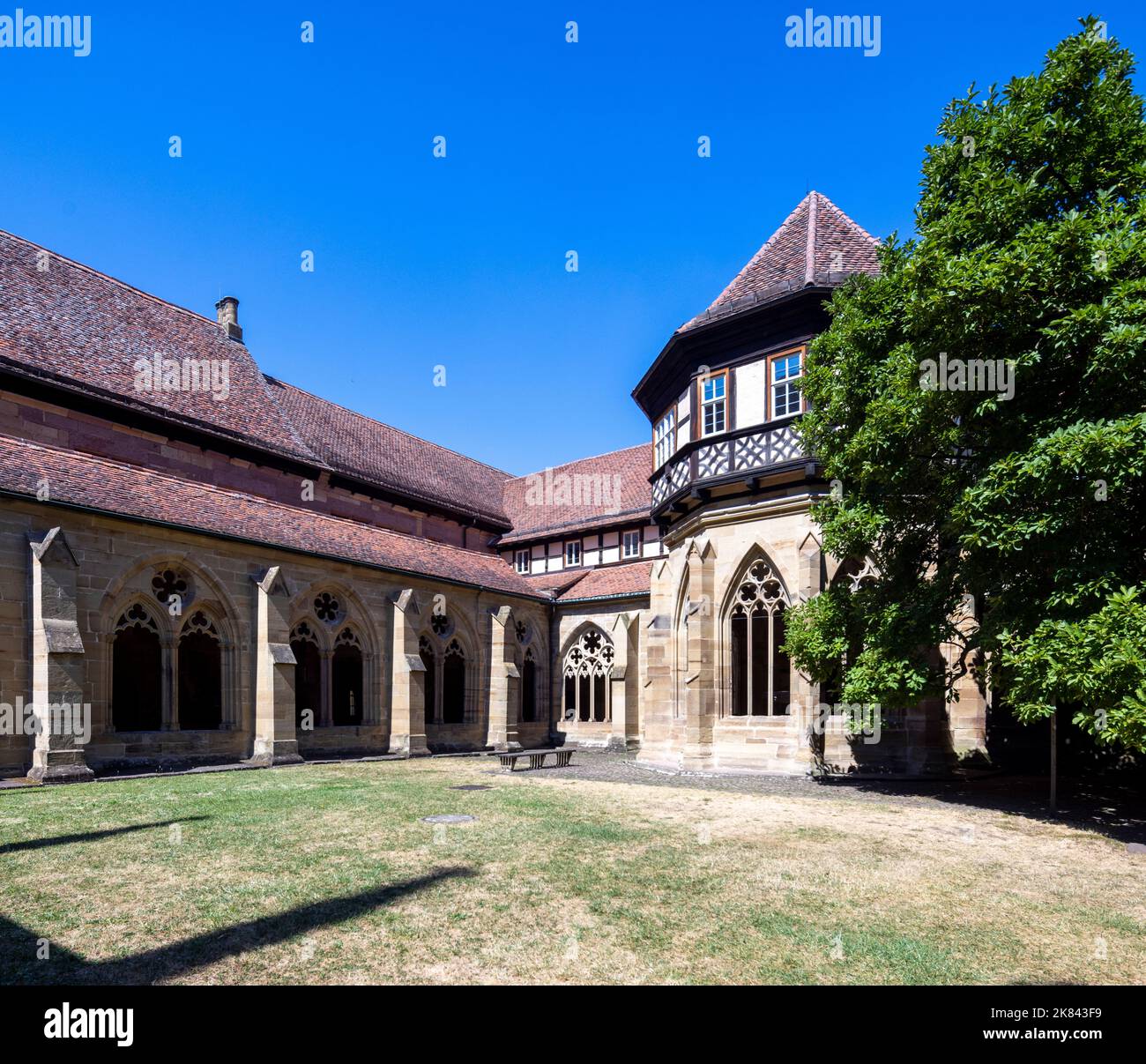 Cloister maulbronn hi-res stock photography and images - Alamy
