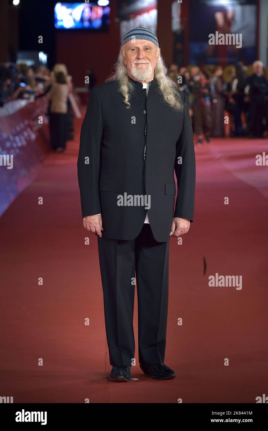 ROME, ITALY - OCTOBER 18: Moni Ovadia attend the red carpet for "L ...
