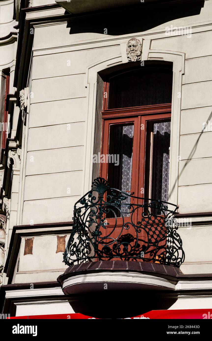 Circular balcony hi-res stock photography and images - Alamy